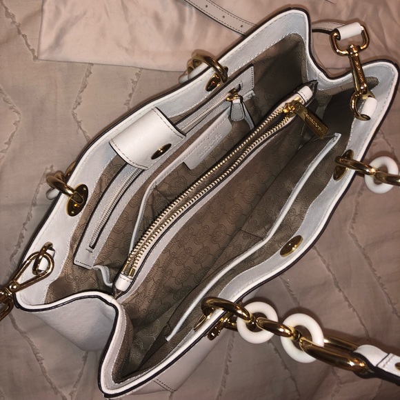 Michael Kors | Bags | Michael Kors White Convertible Crossbody Tote ...